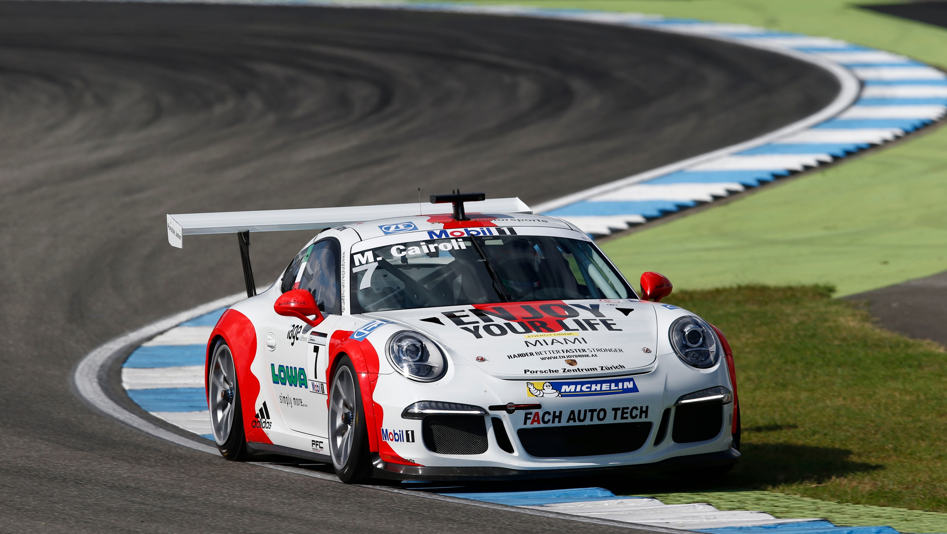 Promotion for successful Porsche juniors - Porsche Newsroom