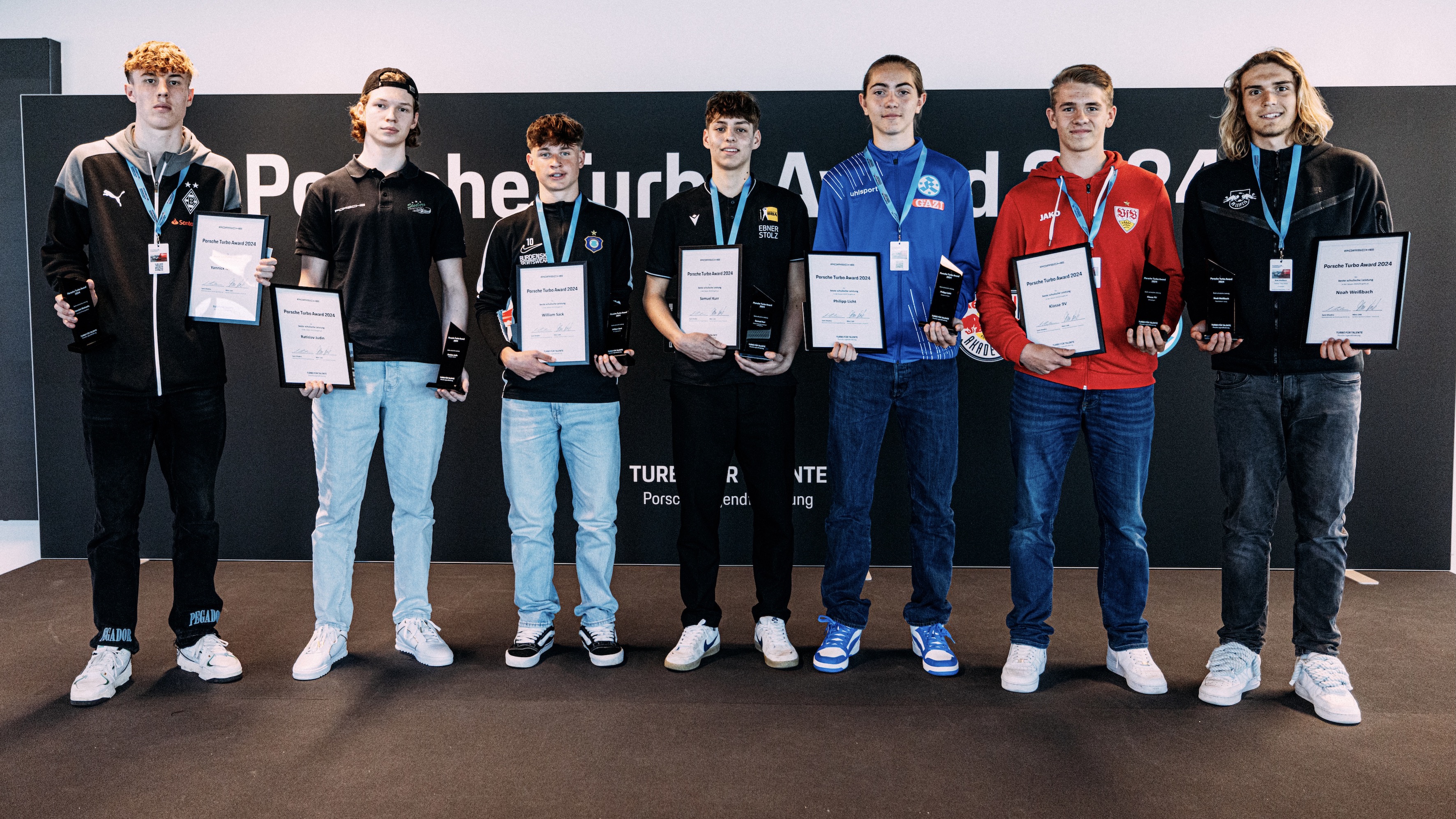 Das sind die Preisträger des Porsche Turbo Award 2024 - Porsche ...