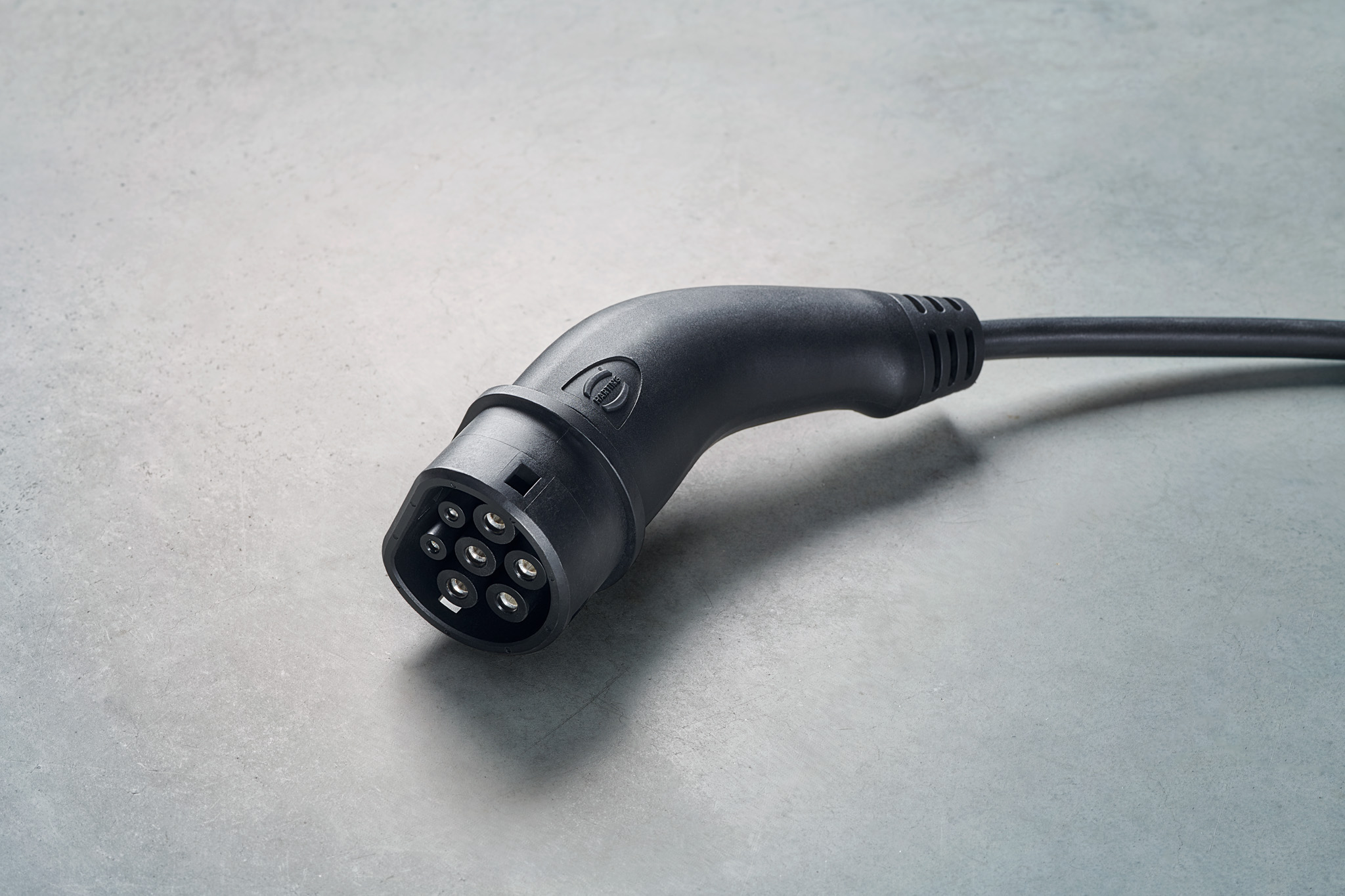 Im Überblick: Steckertypen für Elektrofahrzeuge - Porsche Newsroom CH