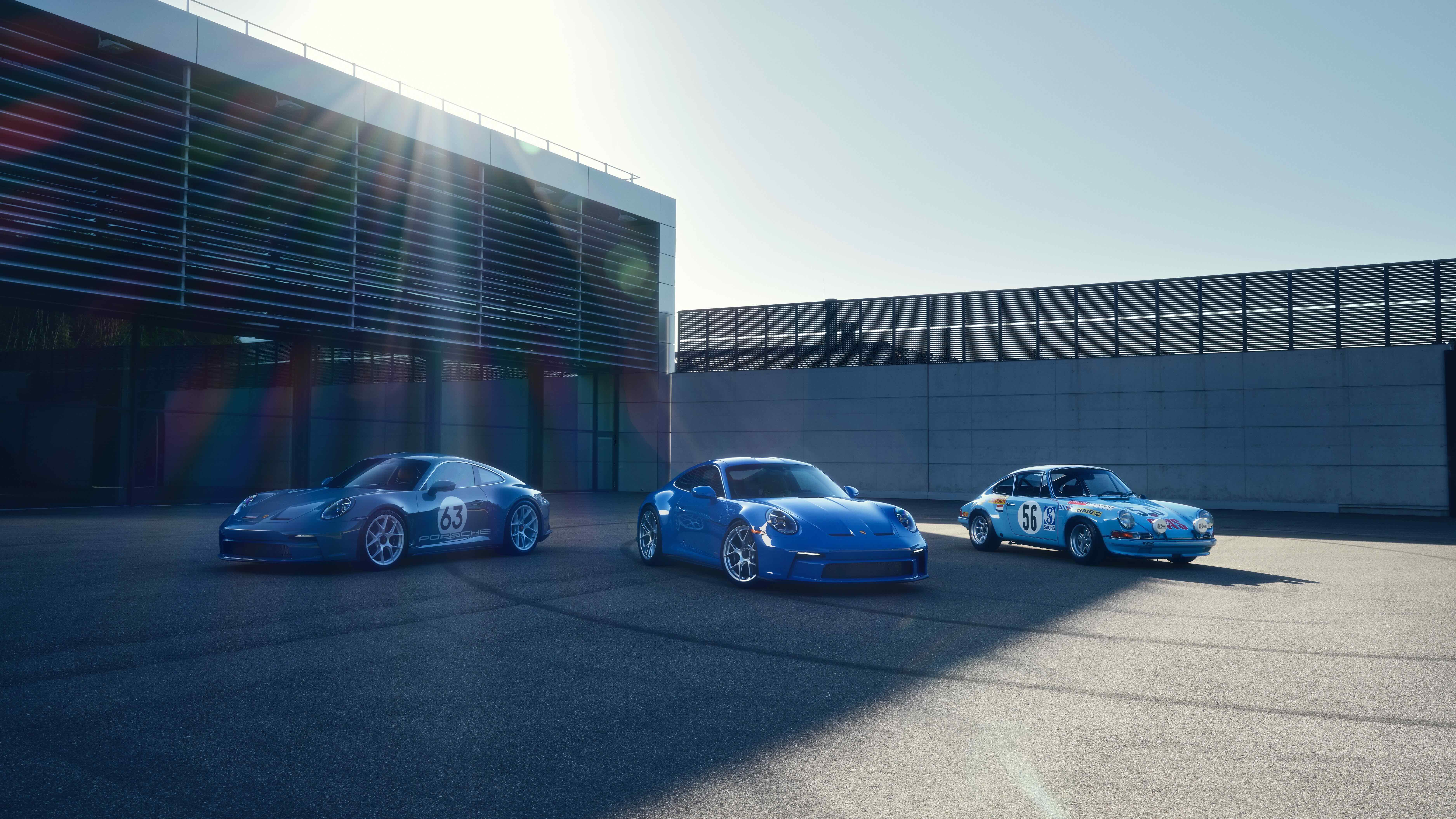 911 S/T in Dani Blue: when a dream color finally becomes a reality - Porsche Newsroom USA
