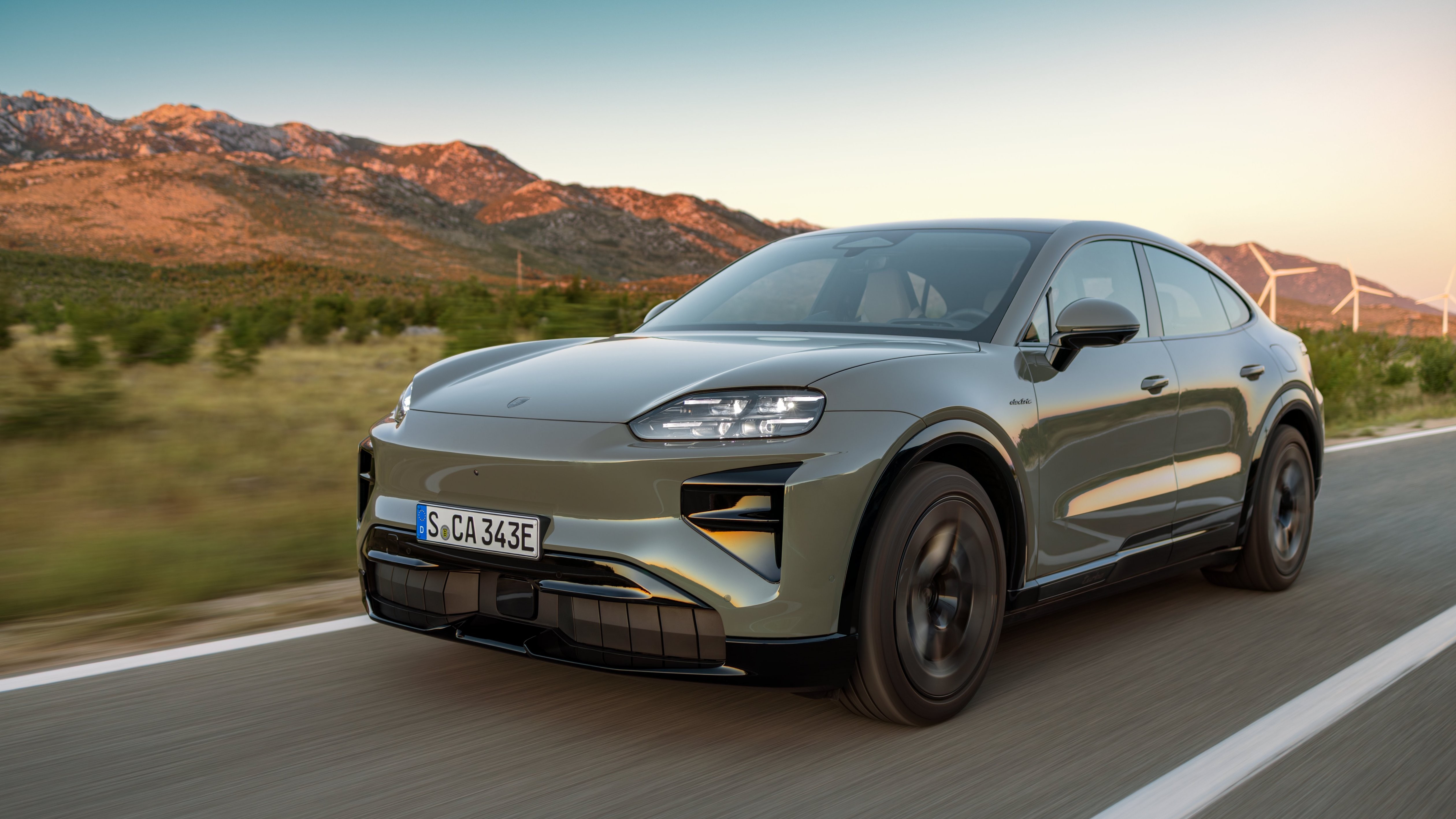 New 2026 Porsche Cayenne Coupe Electric joins gas-powered and plug-in ...