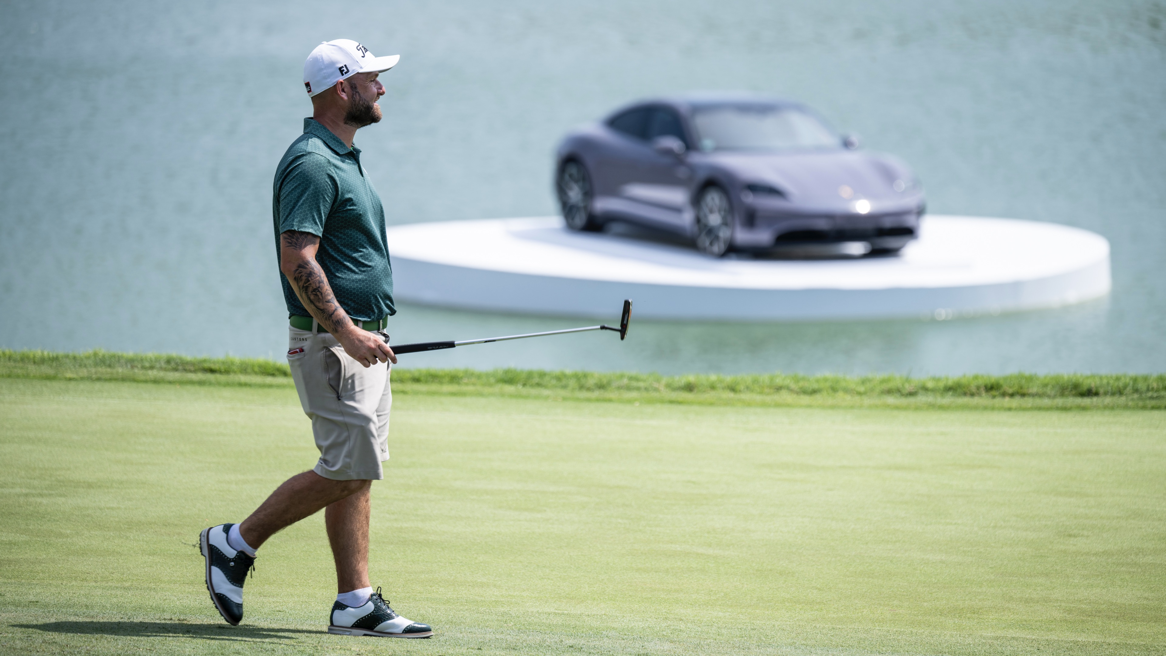 Jesper Svensson wins first staging of the Porsche Singapore Classic ...