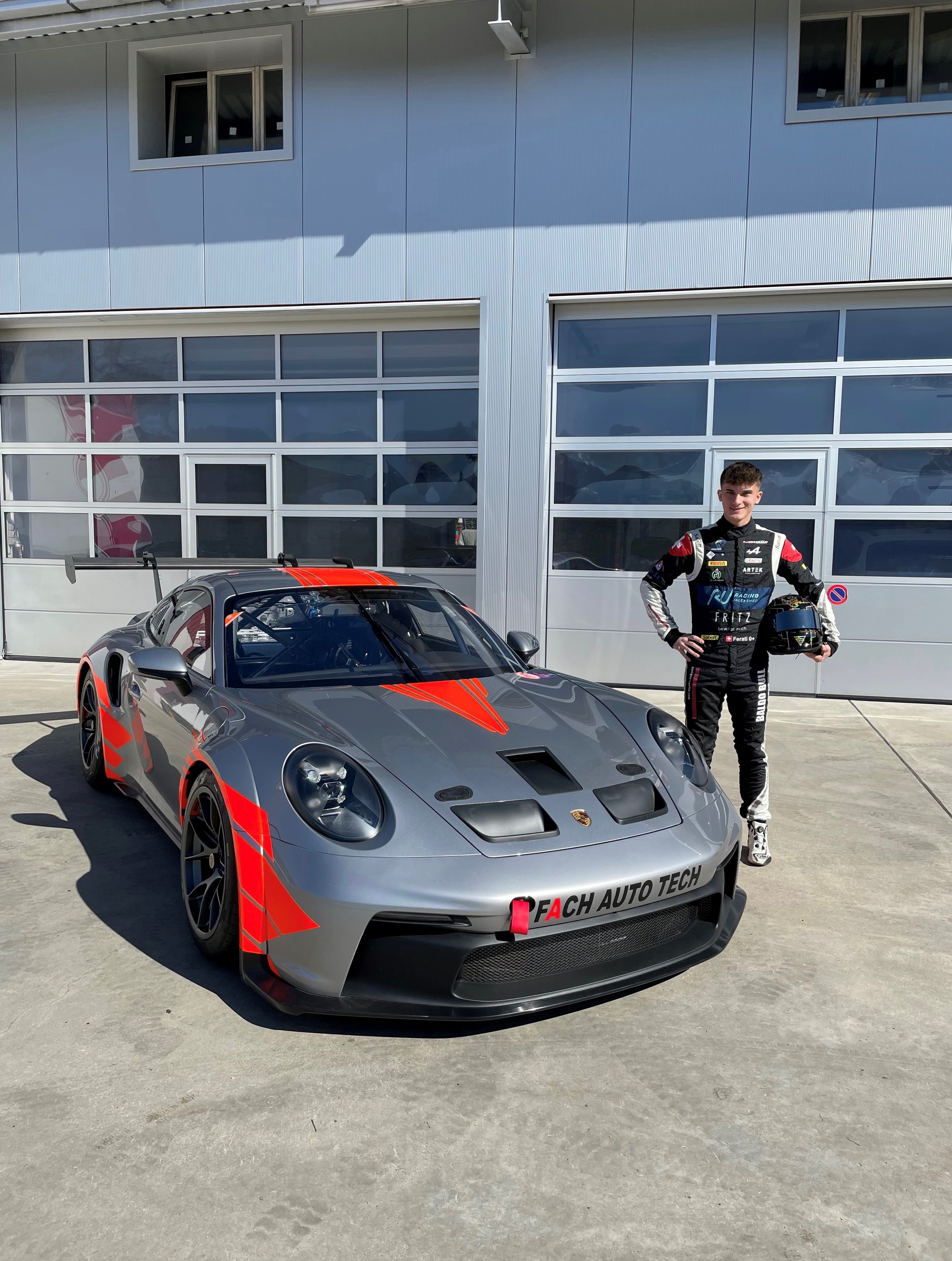 Jasin Ferati sarà il nuovo pilota junior nella Porsche Sports Cup ...