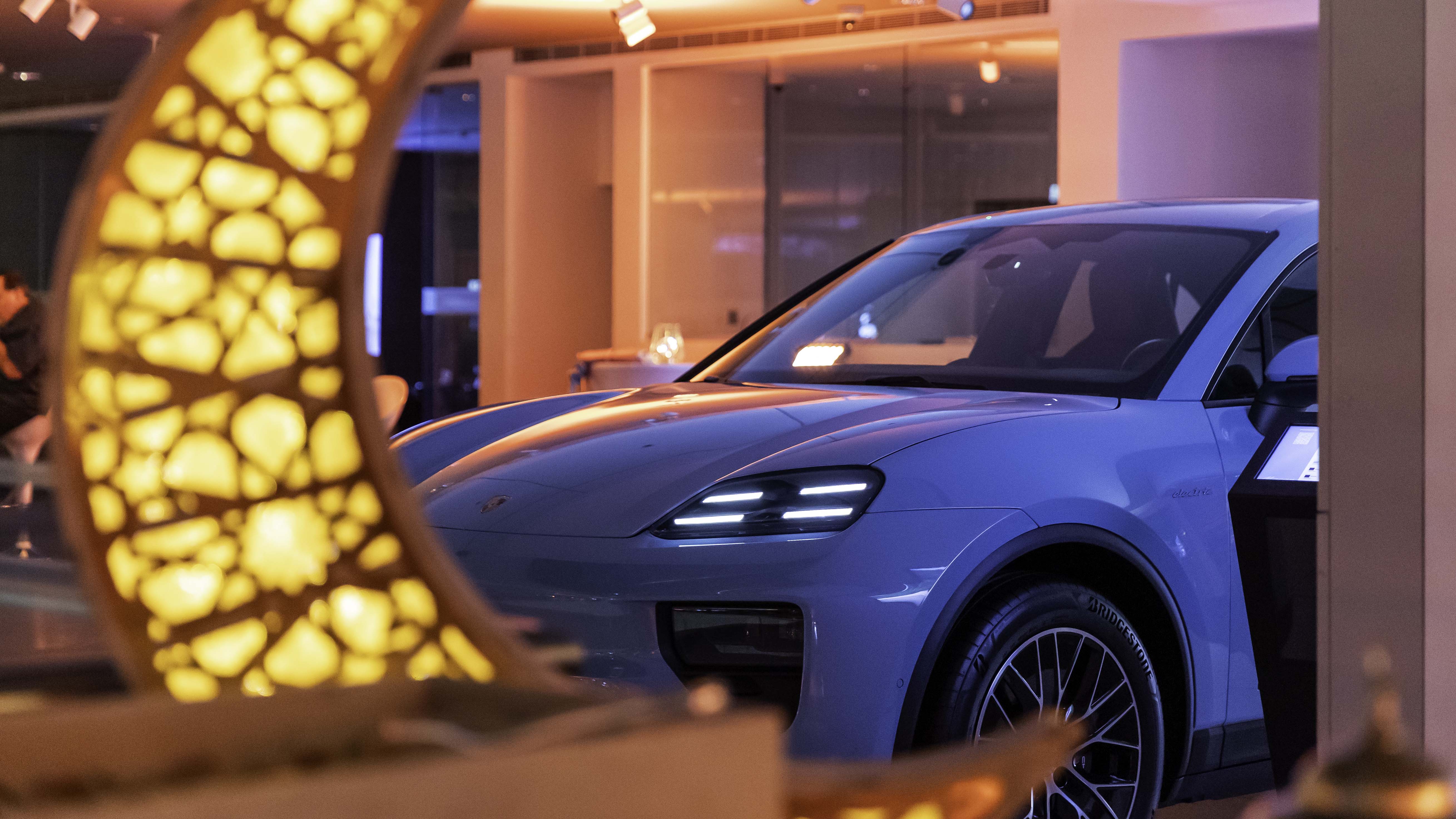 Porsche Centre Kuwait hosts a Ramadan Ghabka - Porsche Newsroom