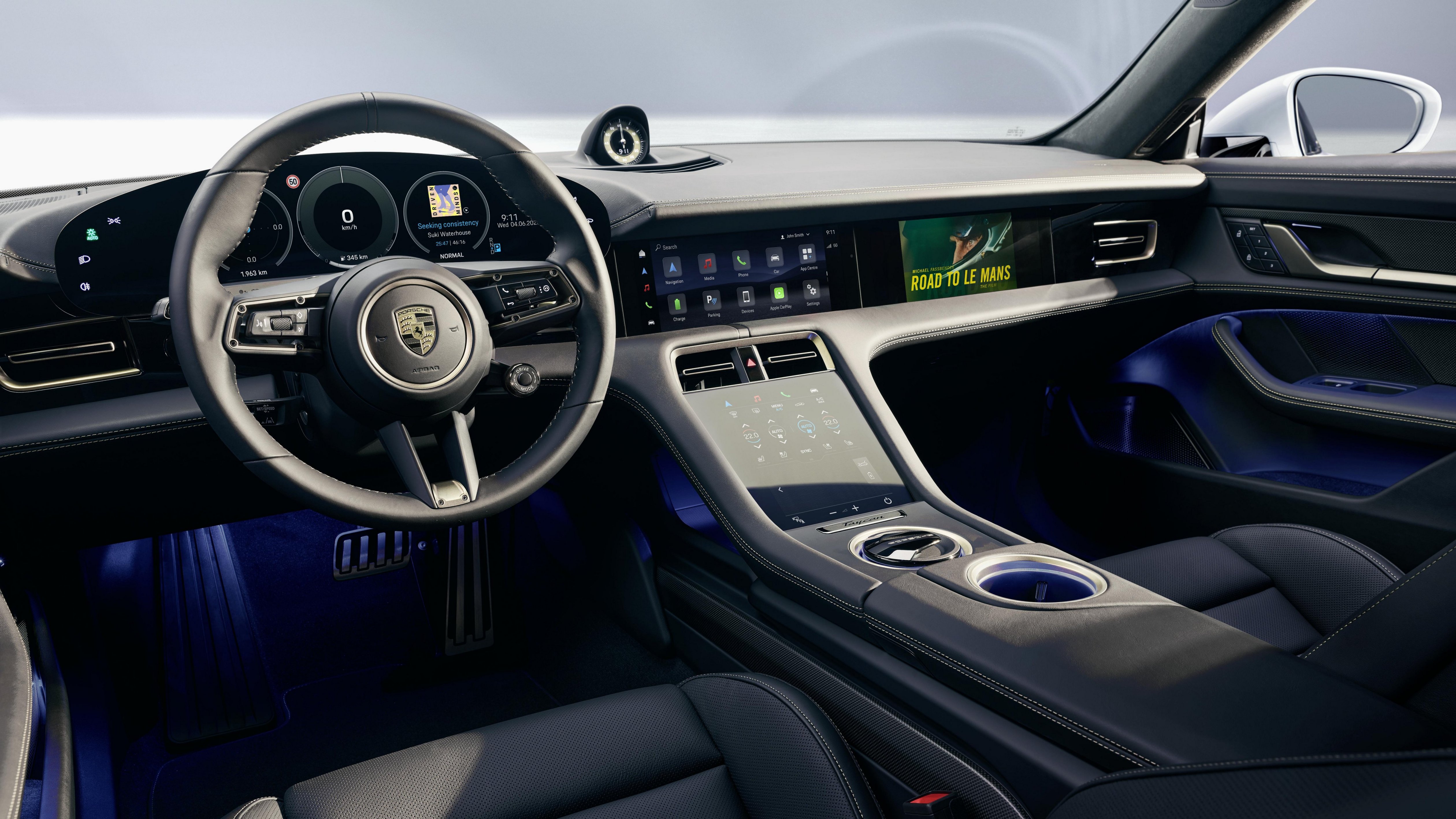 Porsche is further enhancing its in-car digital systems - Porsche ...