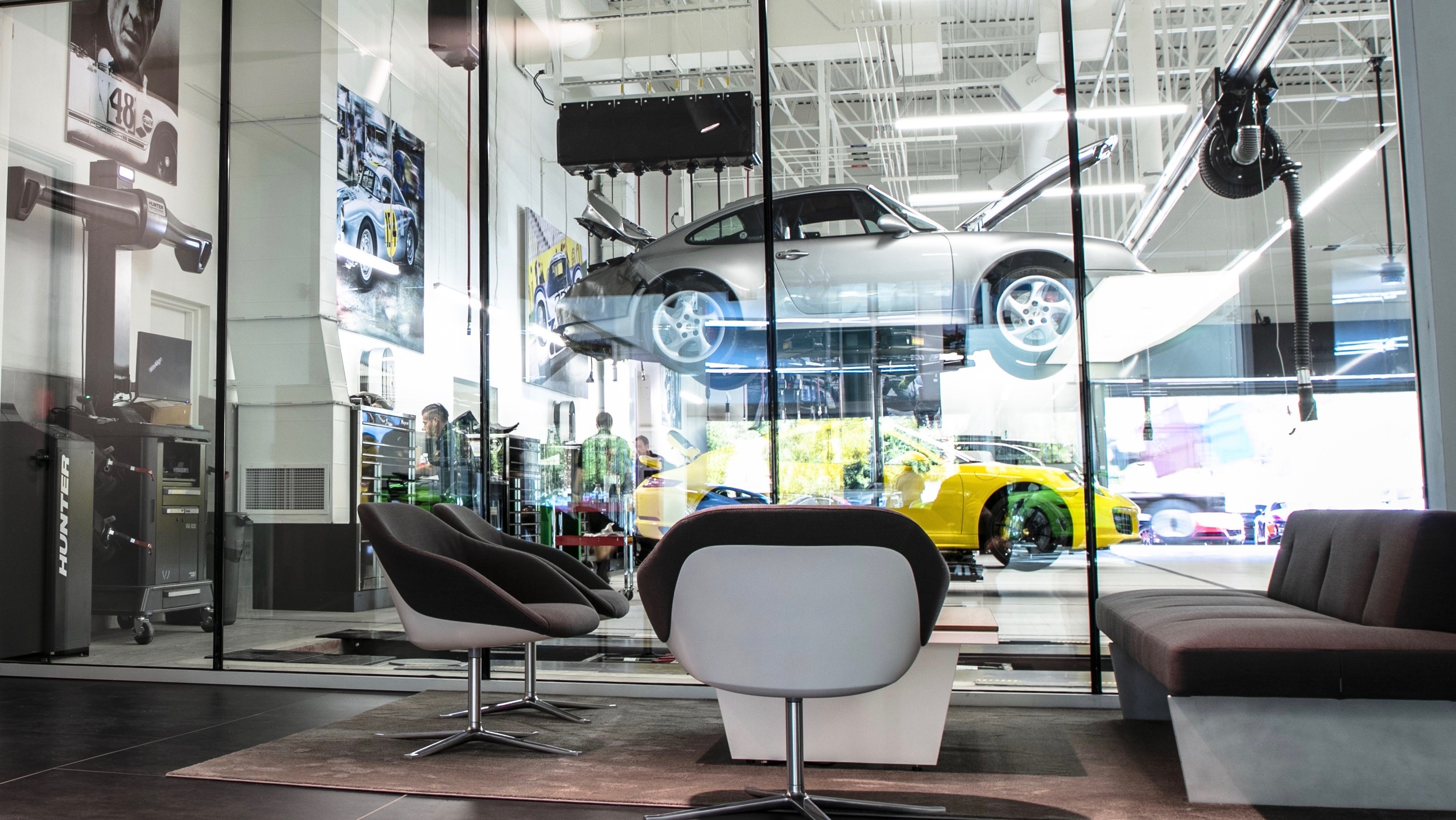 Porsche dealerships receive worldwide new corporate architecture ...