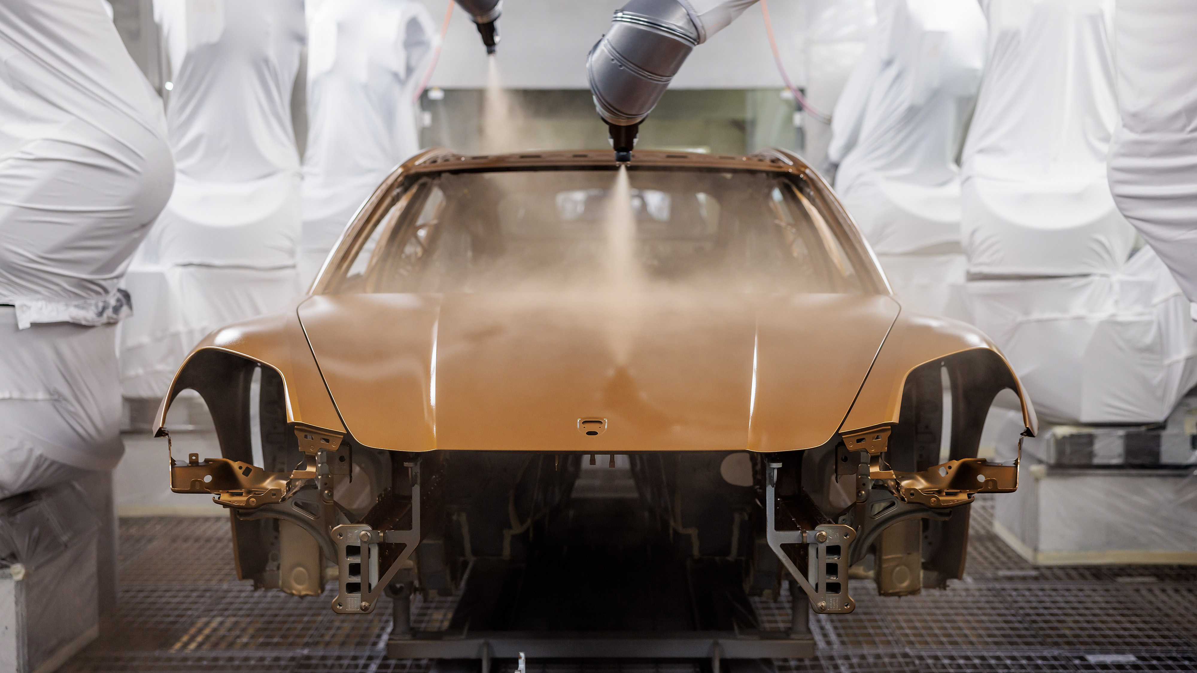 The courage to be colourful: the new Panamera paints and how they were ...