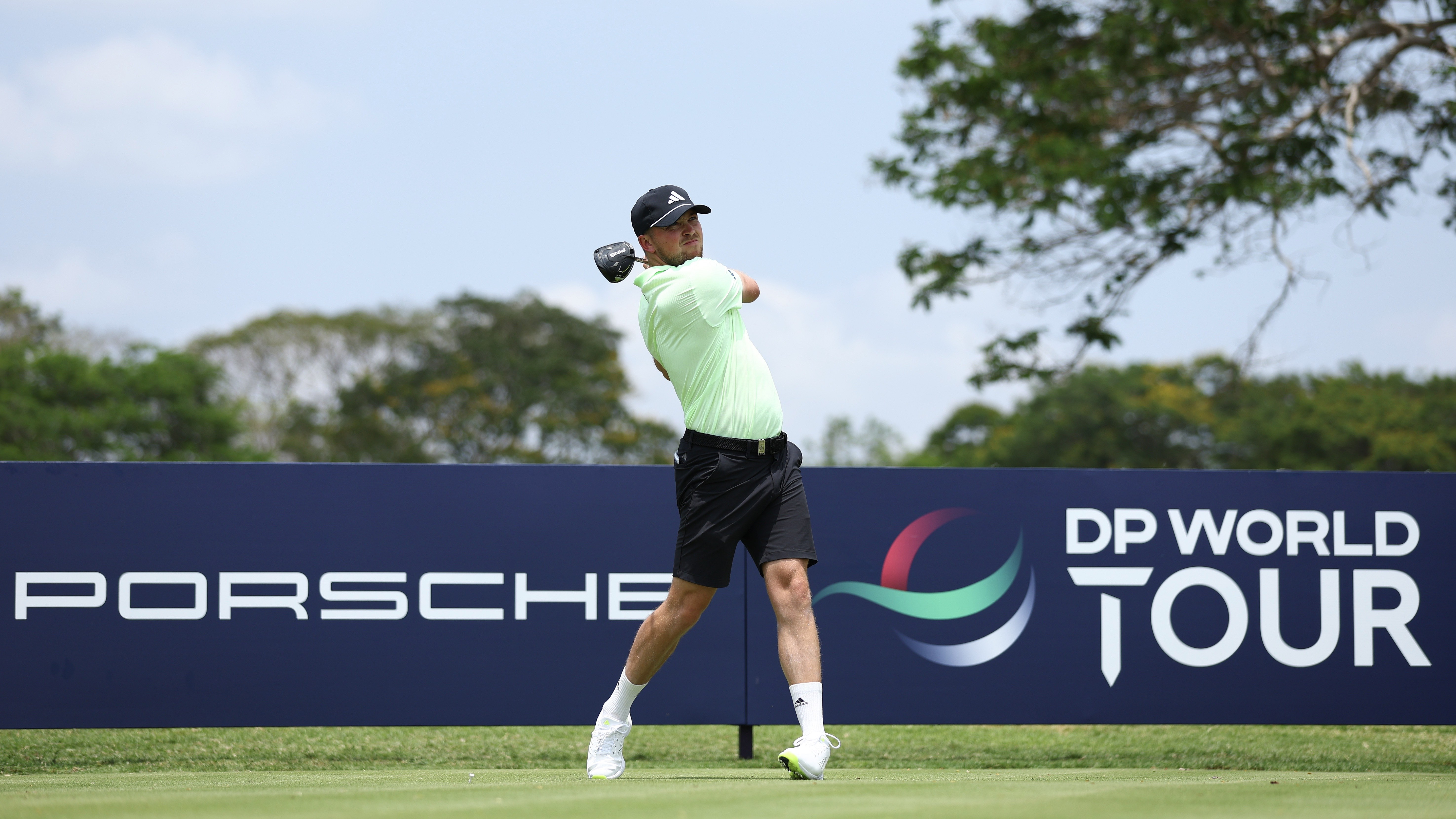 Jesper Svensson wins first staging of the Porsche Singapore Classic ...