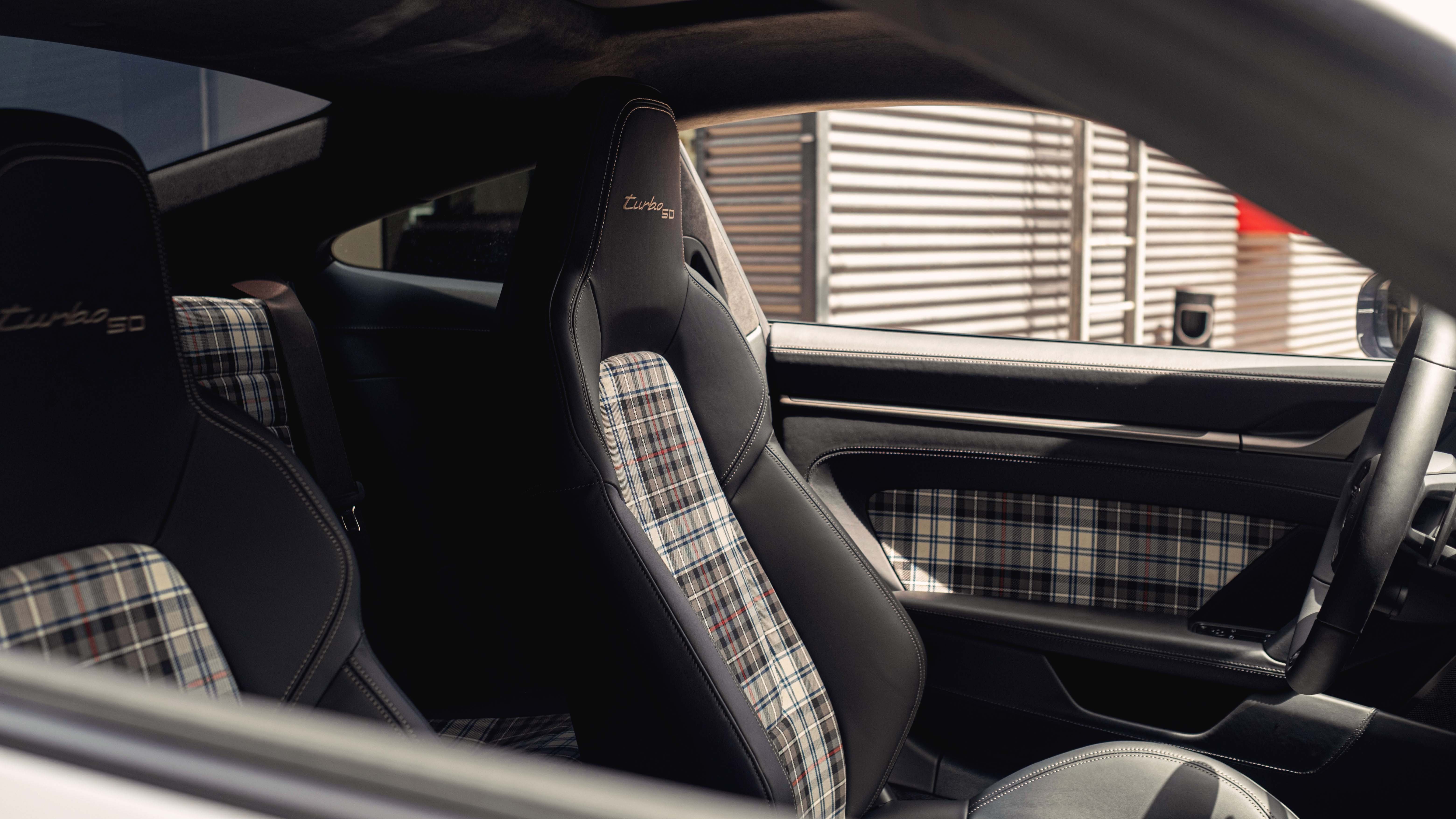 The one and only Porsche 911 Turbo 50 Years delivered in Morocco ...