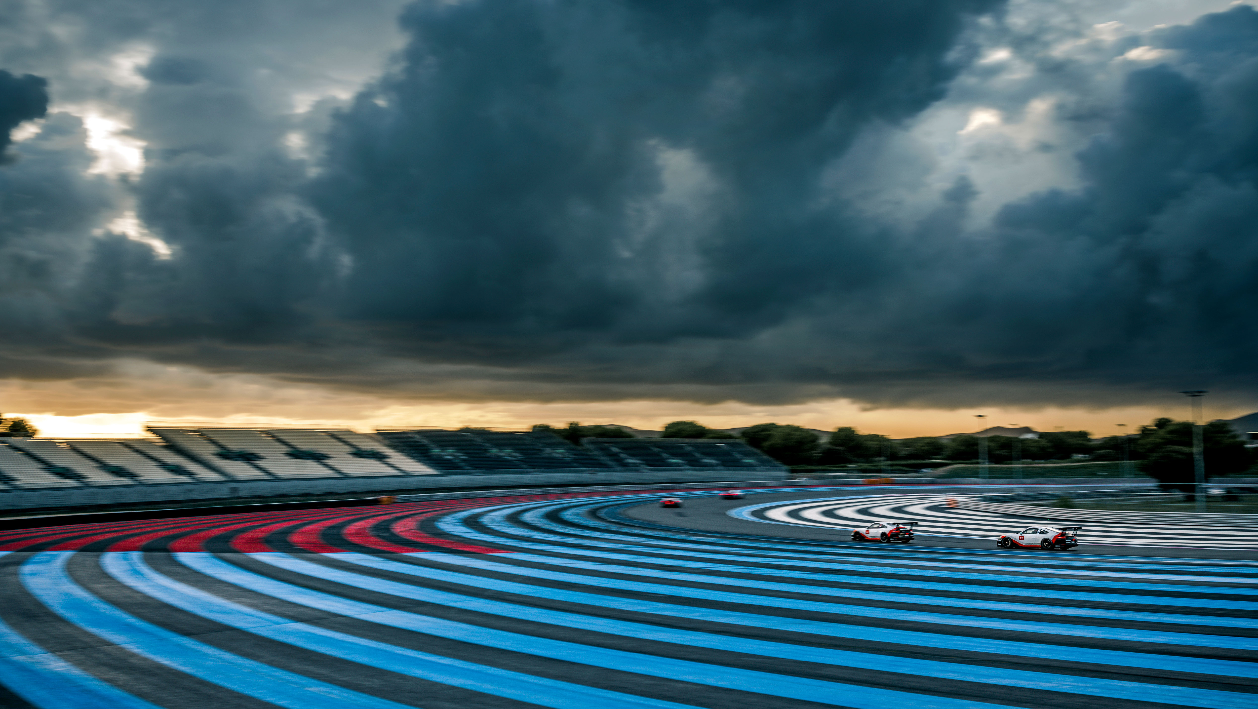Go for it - Porsche Newsroom
