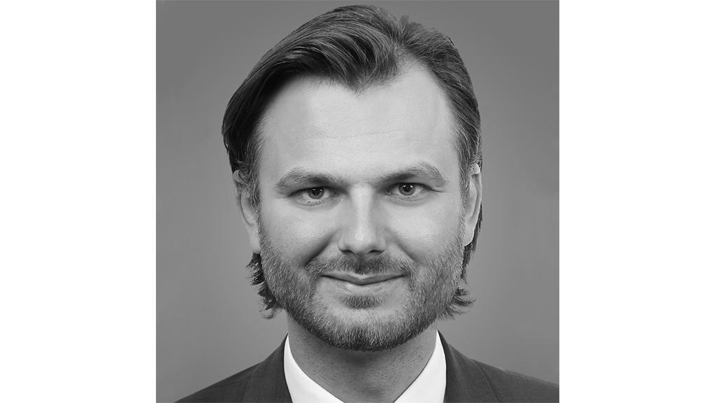 From Gigafactory to Giga-Business - Porsche Newsroom