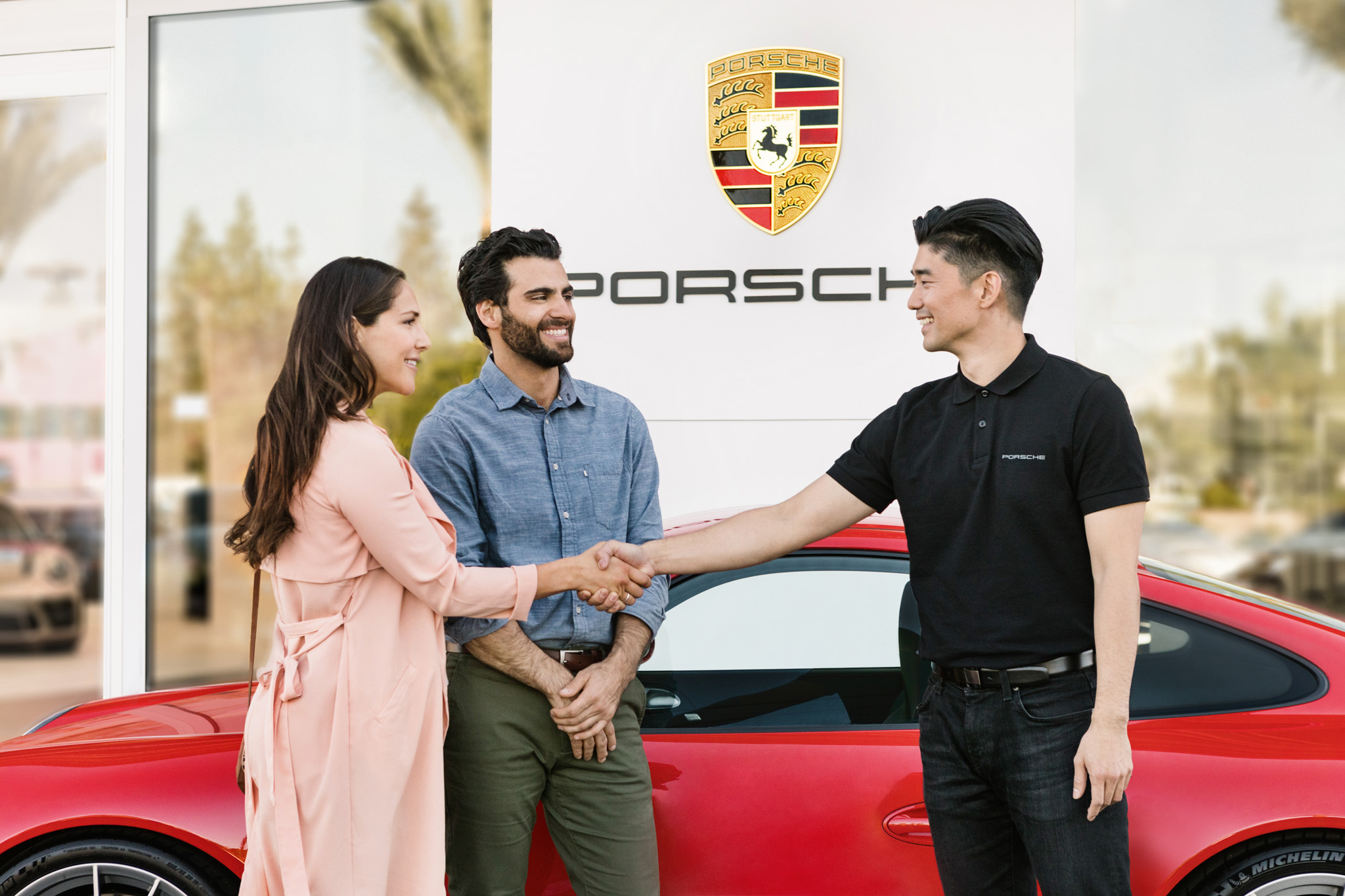 Porsche Sell Direct 2.0 – More features and improved user interface to ...