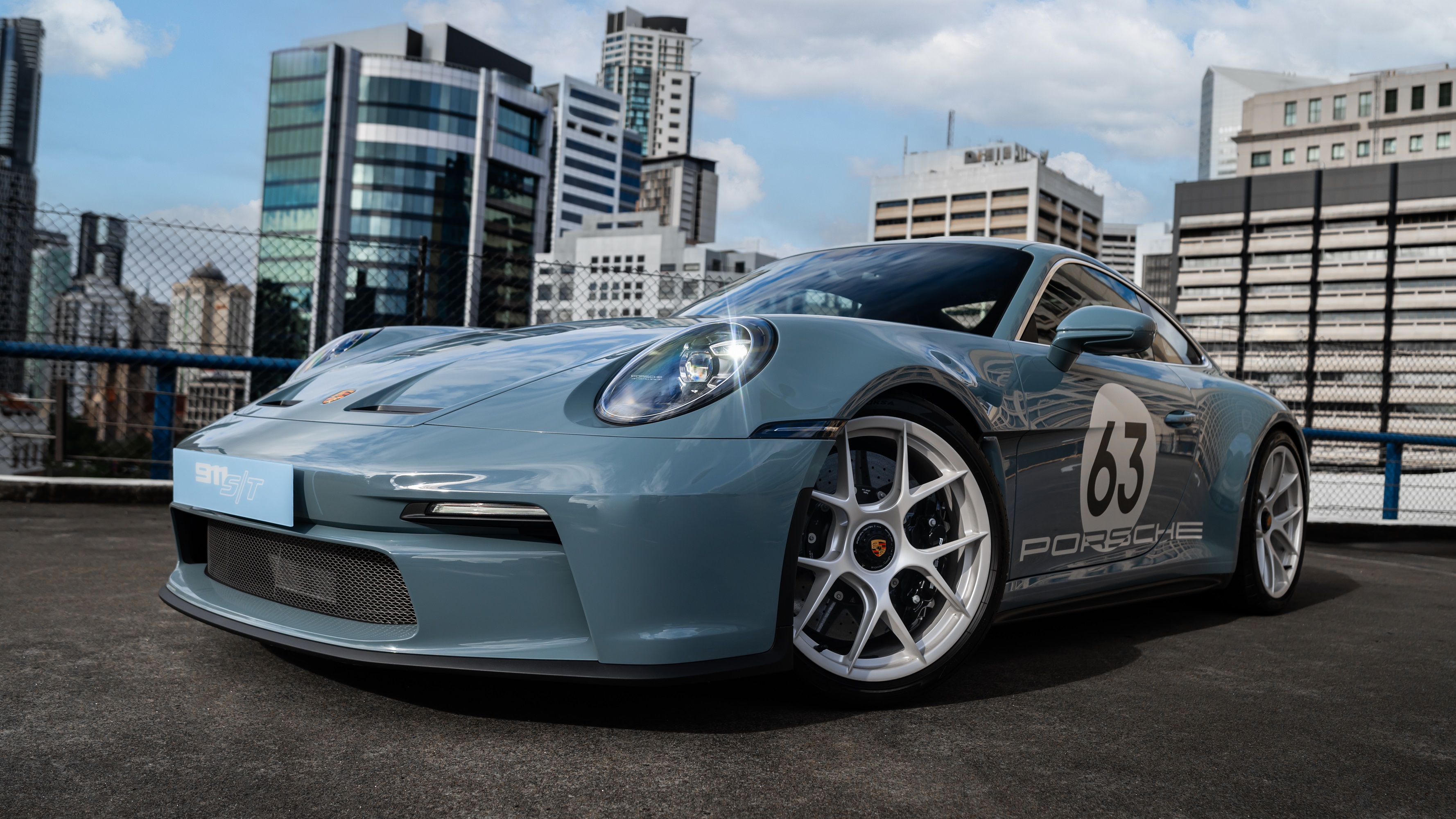 Product Highlights: Porsche 911 S/T – Purpose-built for performance ...