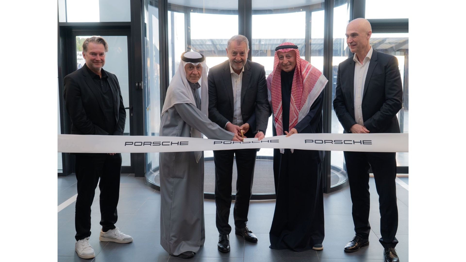 Spectacular new Porsche Centre Shuwaikh unveiled in Kuwait - Porsche ...