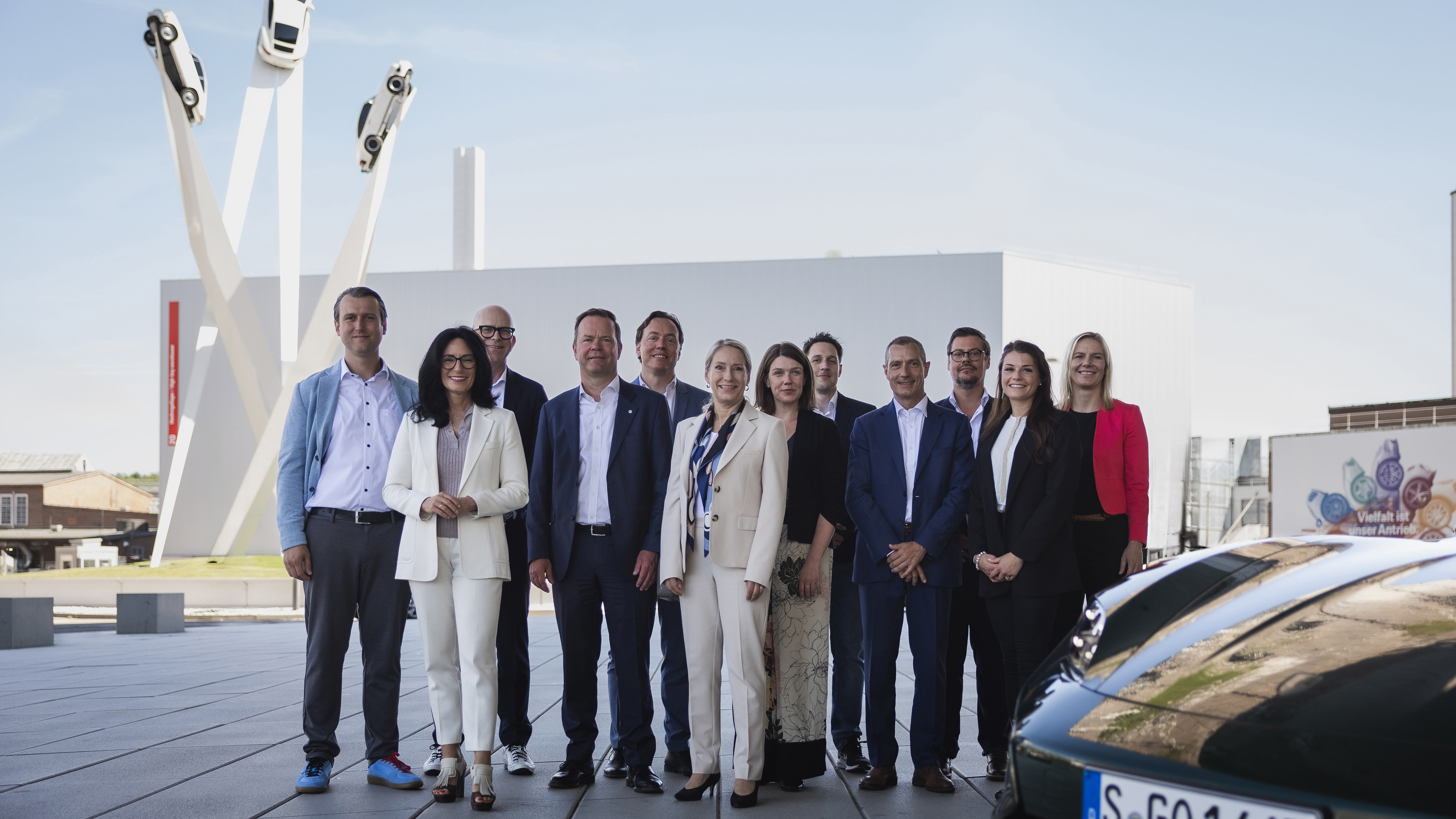 Together with Hydro, Porsche is planning the widespread use of ...