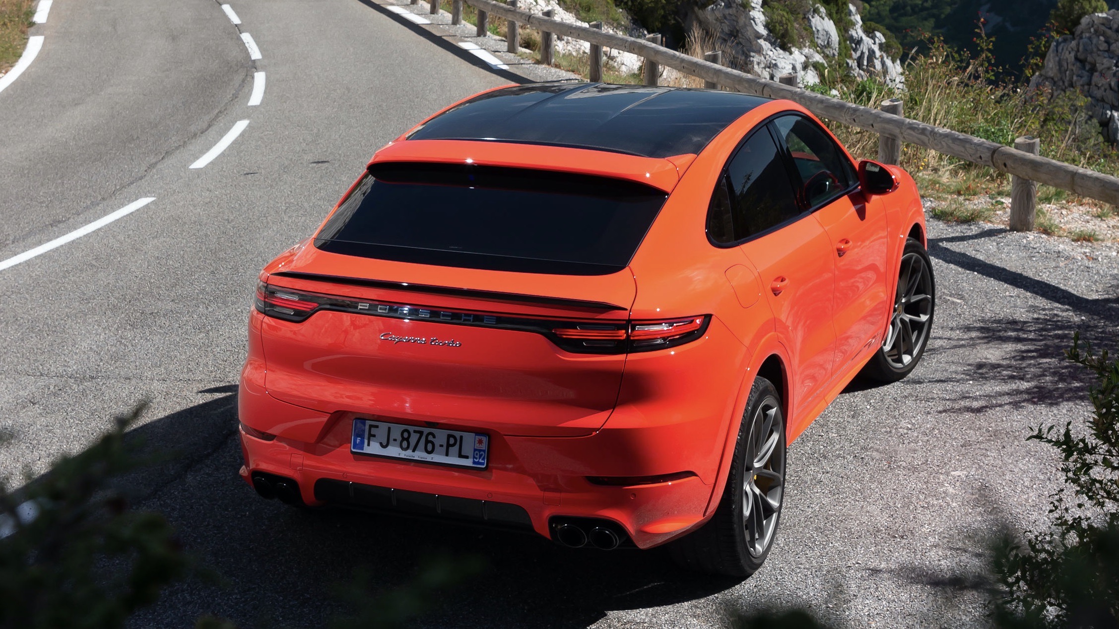 Sunday Drives: France - Porsche Newsroom