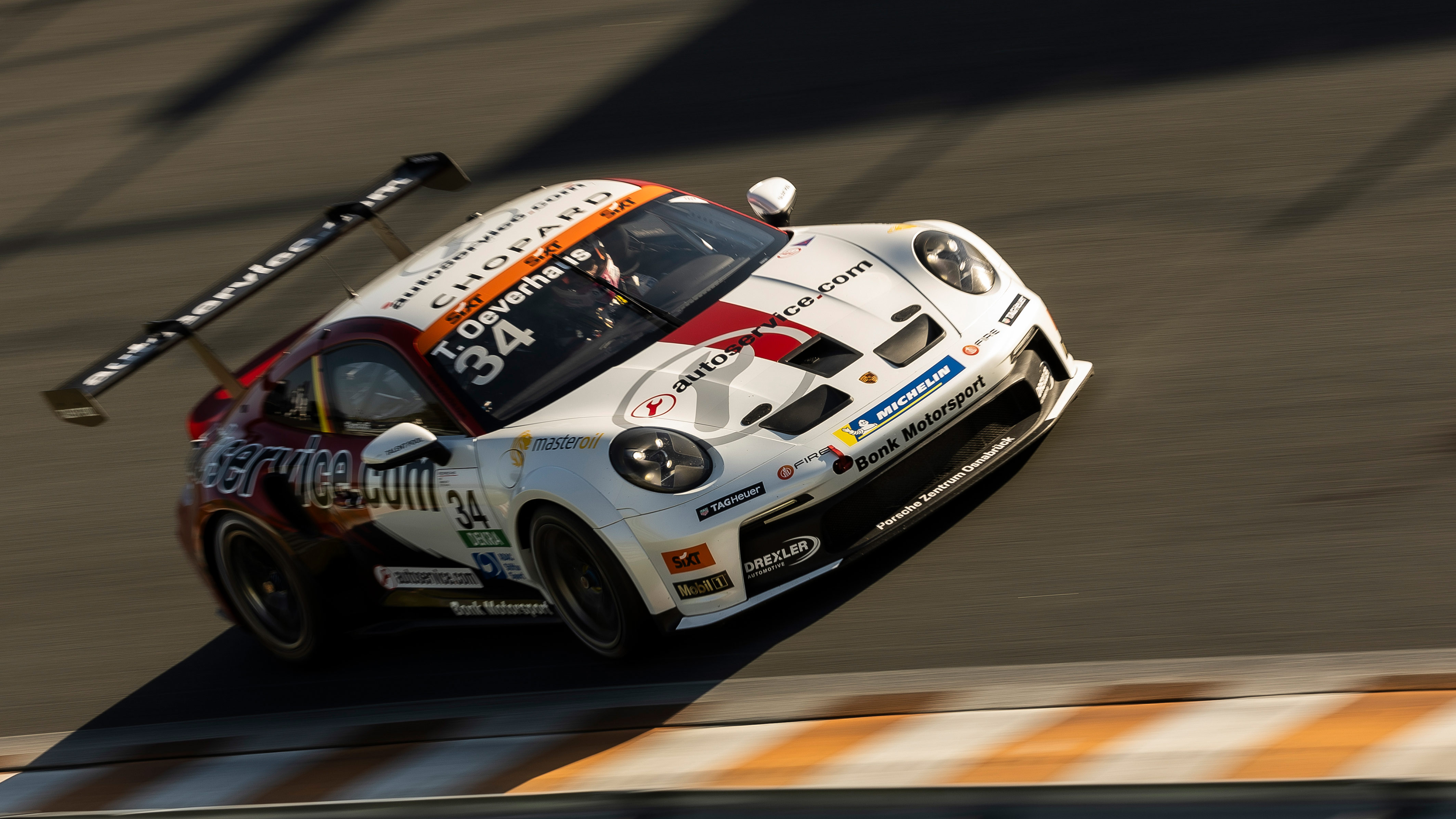 Larry ten Voorde takes the championship lead with third win of the ...