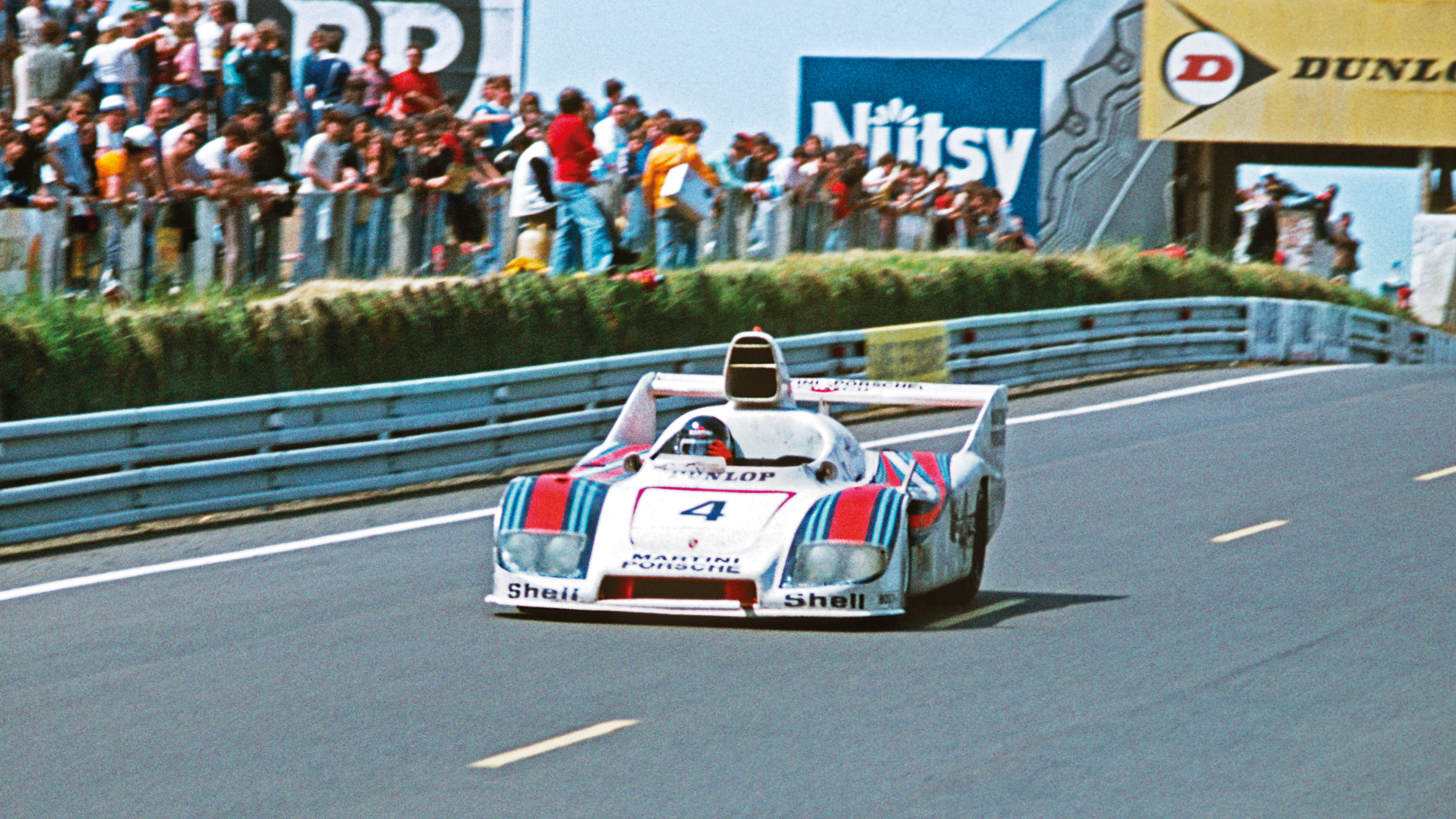 Le Mans 1977: remontada y vuelta récord de Jacky Ickx - Porsche Newsroom ESP