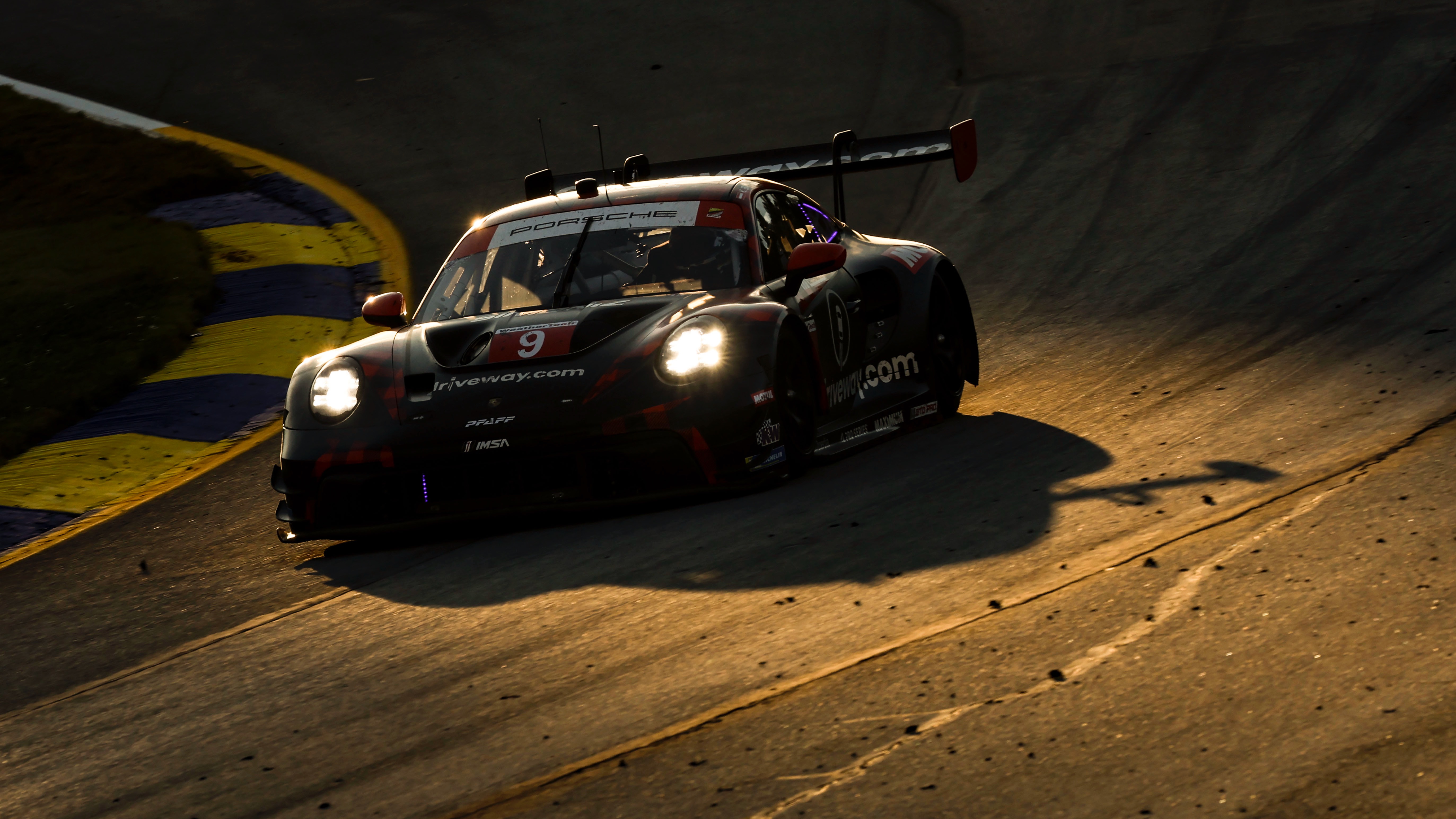 Porsche, subcampeón de constructores en el Campeonato IMSA - Porsche ...