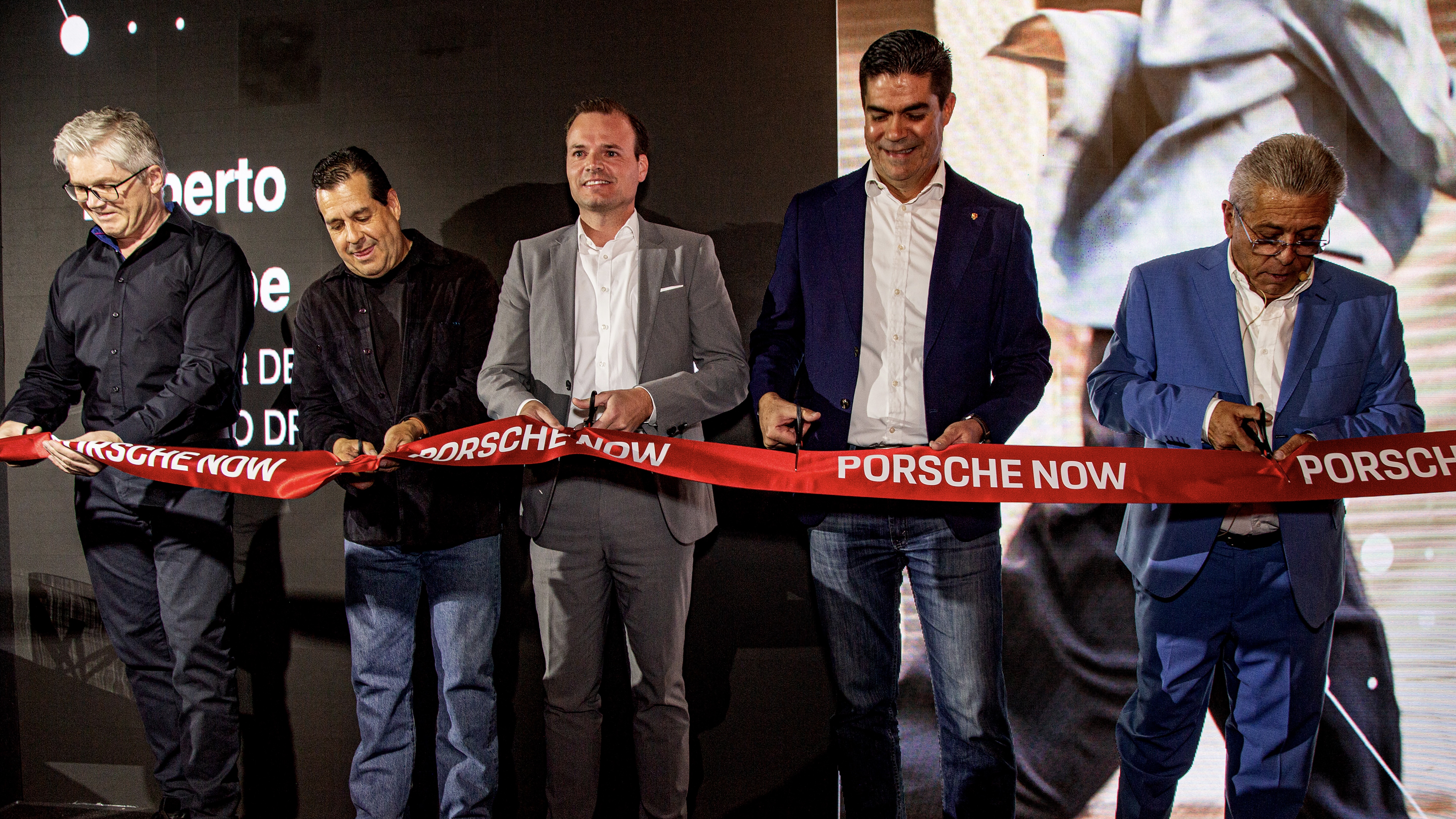 Porsche de México ofrece una nueva experiencia a sus clientes con el ...