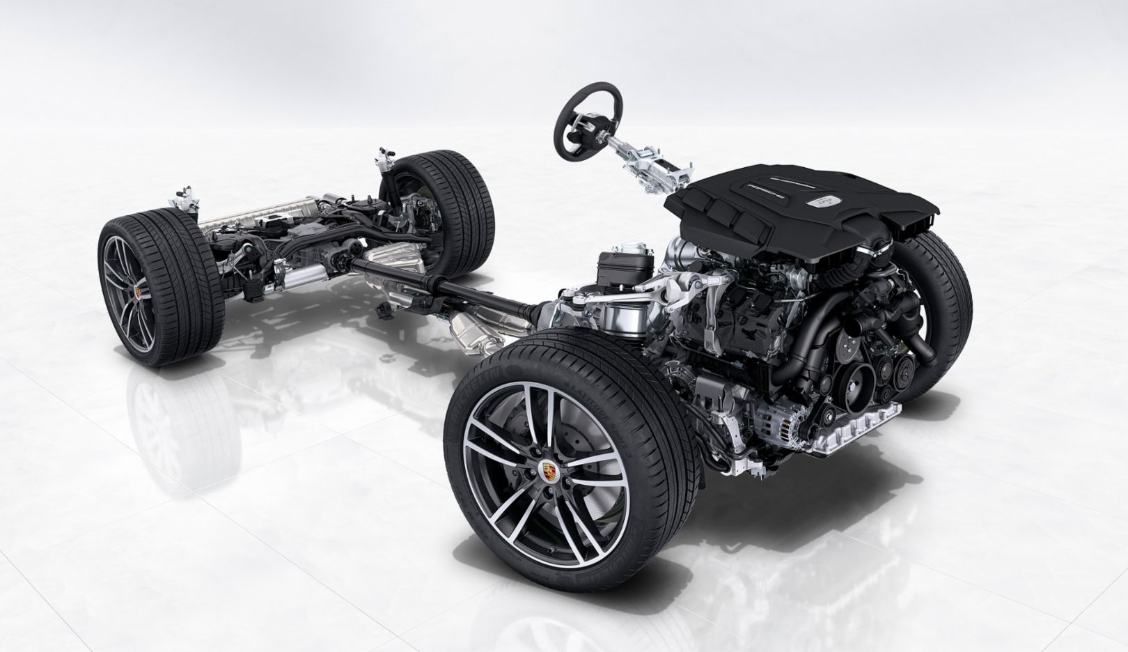 Following the 911: lightweight chassis with mixed tyres